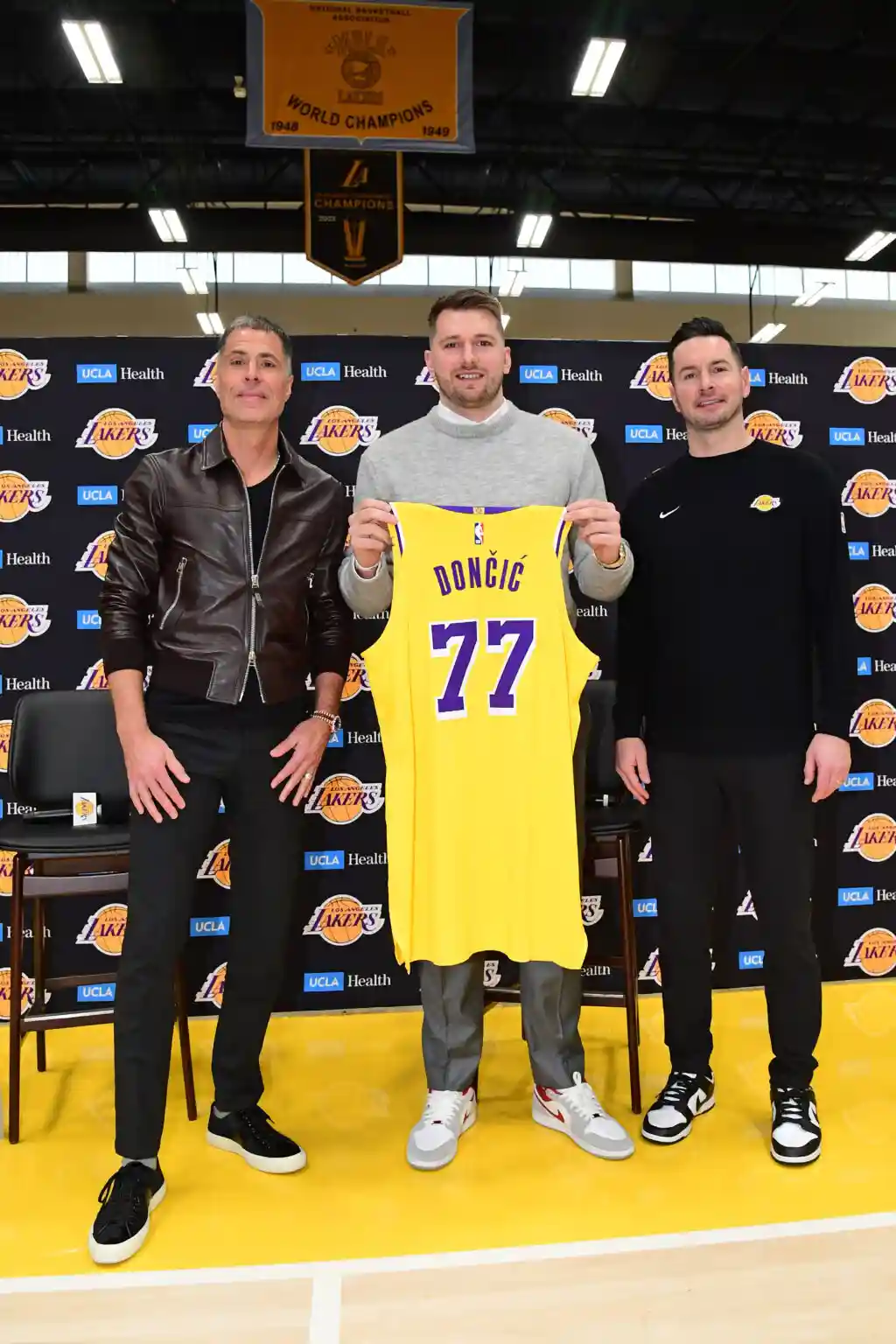 Welcome to LA: Luka Doncic makes Lakers debut - SandJack TV
