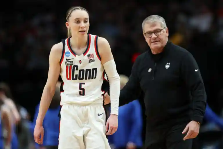 Paige Bueckers To Enter 2025 WNBA Draft