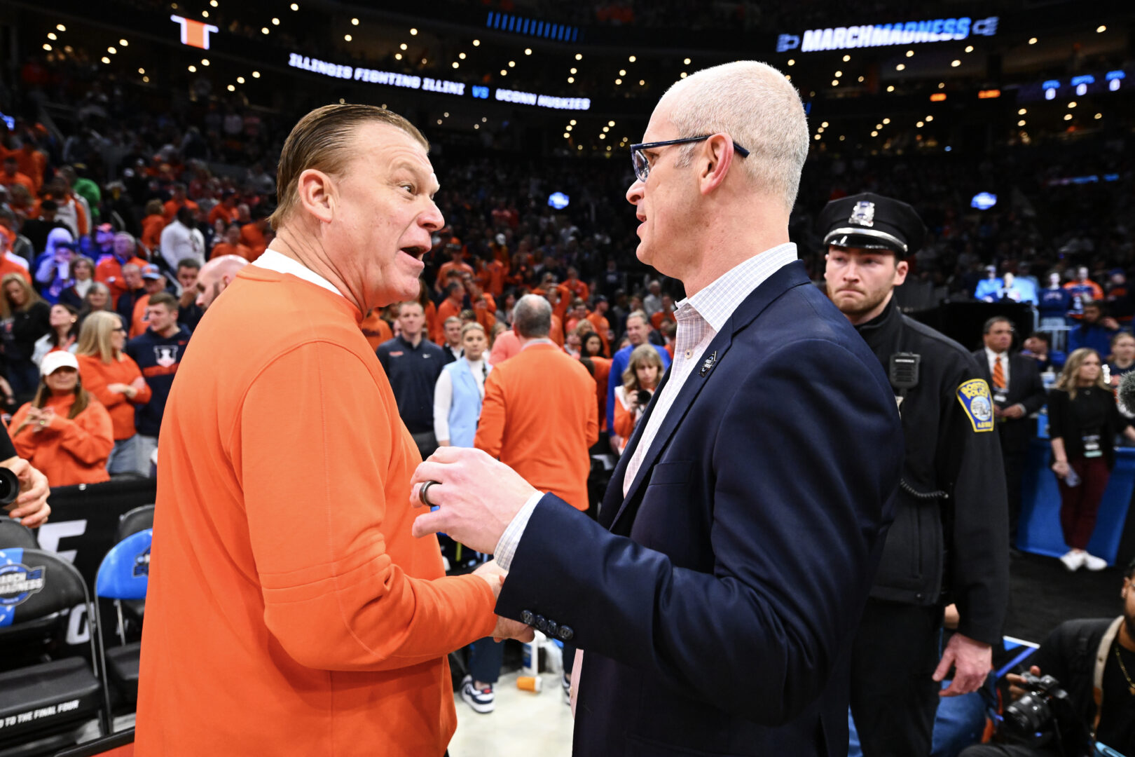 Black Friday Hoops: UConn and Illinois to Square Off at MSG