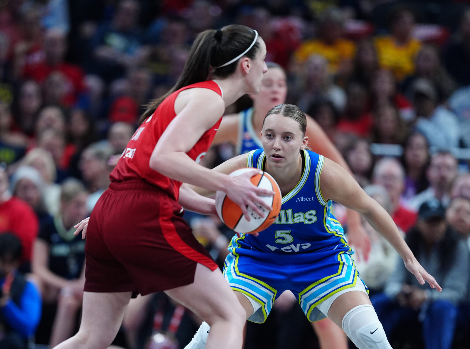 Paige Bueckers Outduels Caitlin Clark as Wings Beat Fever